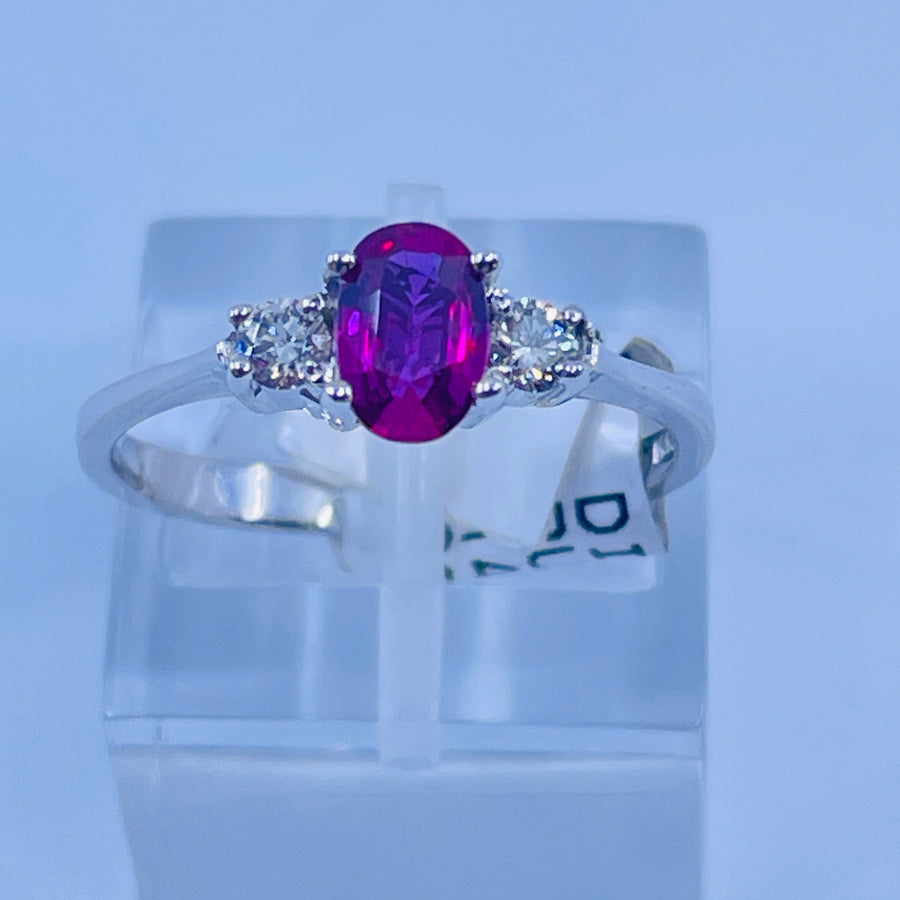 Sun Prairie Jewelry Store | Engagement Rings & More | Prairie Jewelers